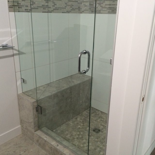 Custom Glass Enclosures – Parker Glass